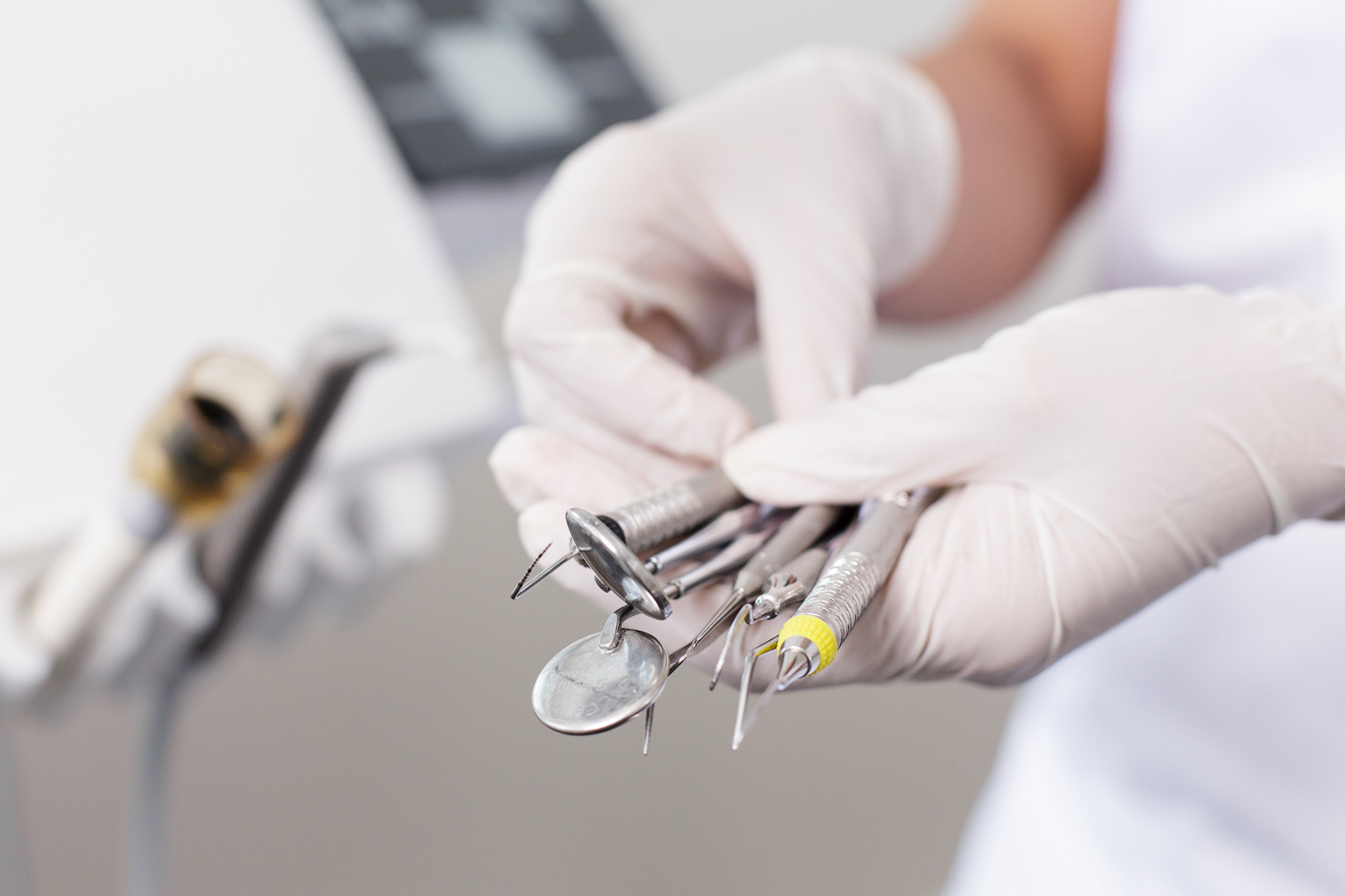 DIE PRAXIS – Die Zahnarzpraxis von Daniel Kifle